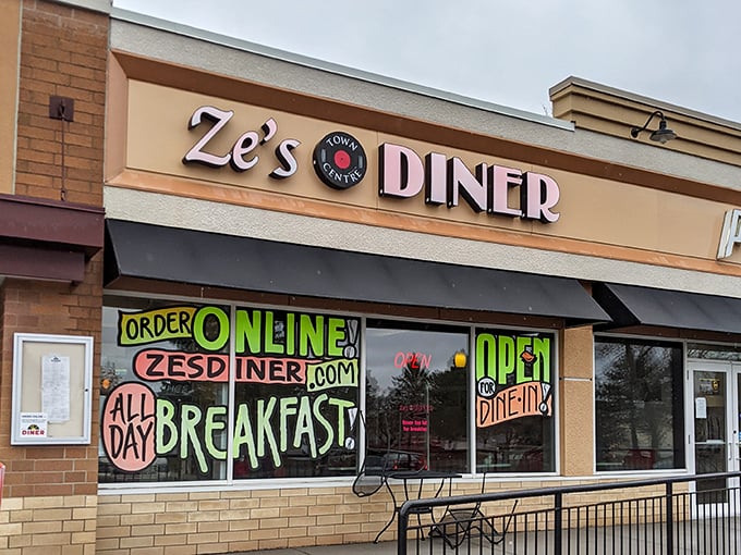 Ze’s Diner keeps it bold and straightforward—big signs, all-day breakfast, and a promise that comfort food is always on the menu.
