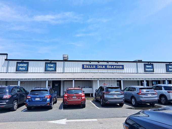 Cars fill the parking lot by mid-morning—the universal sign language for "you've found the good stuff." The seafood equivalent of a treasure map X.