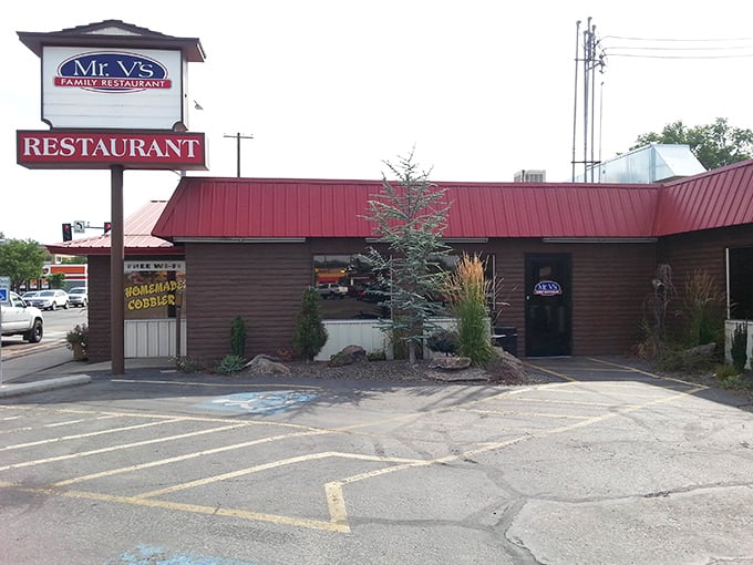 The unassuming exterior of Mr. V's Family Restaurant in Caldwell hides culinary treasures within. That "HOMEMADE COBBLER" sign isn't just decoration—it's a promise.