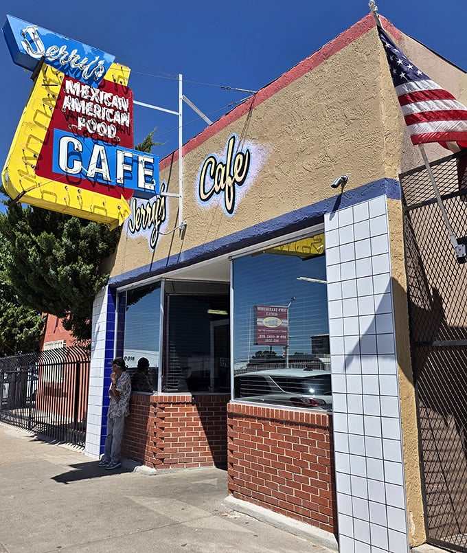 That classic retro signage and those cars lined up outside tell you everything you need to know about what's waiting inside.