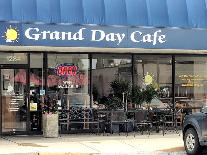 That cheerful blue awning isn't just decoration—it's a beacon calling breakfast lovers home to their happy place.