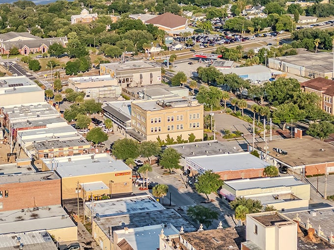 Lake Wales from above reveals a compact downtown where you can actually find parking. A refreshing sight for Florida retirees!