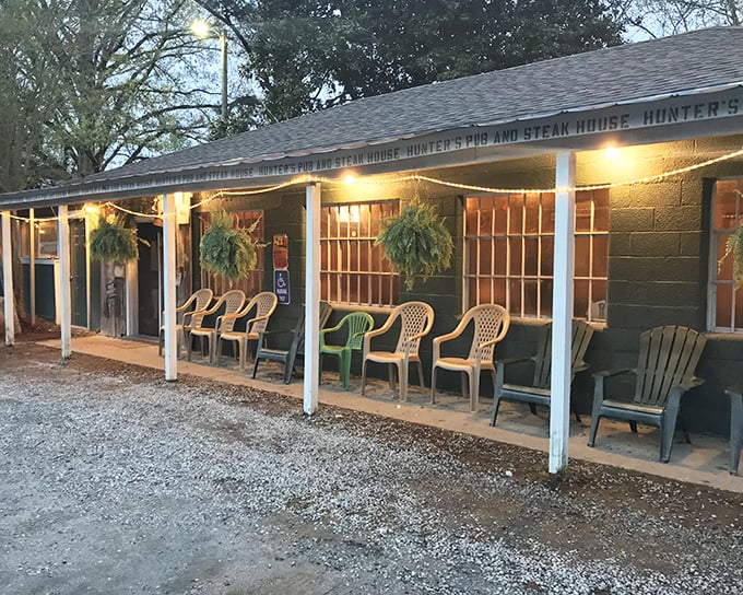 The unassuming green exterior of Hunter's Pub & Steakhouse proves once again that culinary treasures often hide in plain sight. That American flag isn't just patriotic—it's a beacon for hungry travelers.