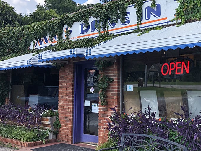 Mac’s Drive In has been serving up Clemson nostalgia since 1956—proof that some classics never go out of style (or flavor).