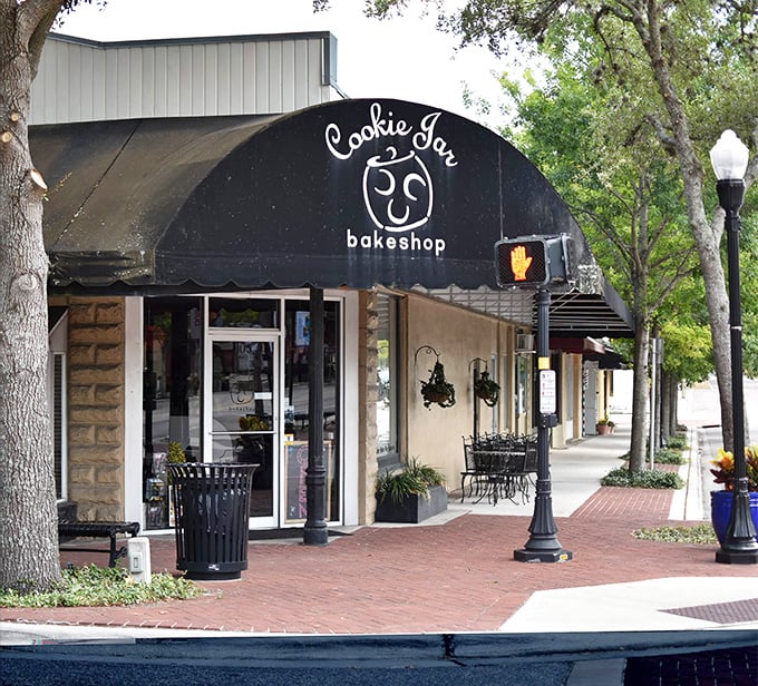 The iconic black awning of Cookie Jar Bakeshop beckons from downtown Bartow like a sweet siren call to carb-loving sailors.