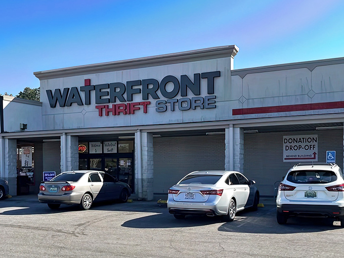 That distinctive storefront isn't just inviting you in—it's practically waving you down from the parking lot.
