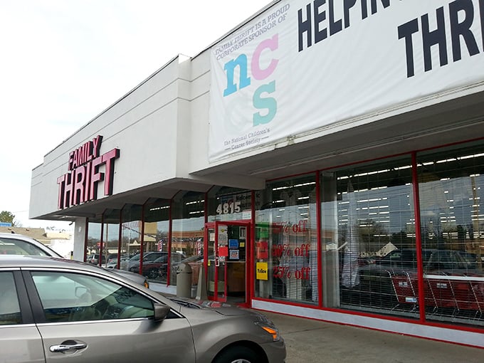 The unassuming exterior hides a wonderland of secondhand gems waiting to be discovered by savvy Columbus shoppers.