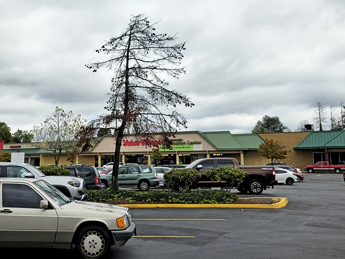 This unassuming exterior holds more treasures than a pirate's chest—just with better parking and fewer parrots.