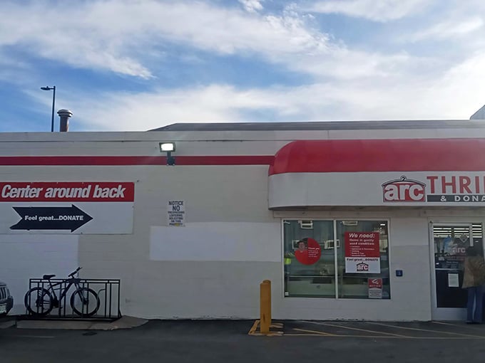 The unassuming entrance to arc Thrift Store – where fashion dreams and budget realities live in perfect harmony.