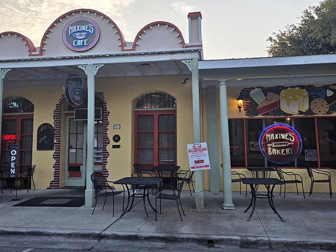 The sunshine-yellow facade with its distinctive scalloped roofline isn't just charming—it's a beacon for hungry Texans who know where the real treasures hide.