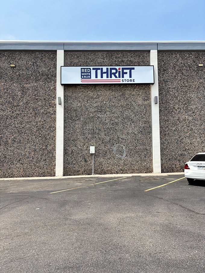 The unassuming exterior of Red White & Blue Thrift Store – proof that treasure hunting doesn't always begin with a fancy facade.
