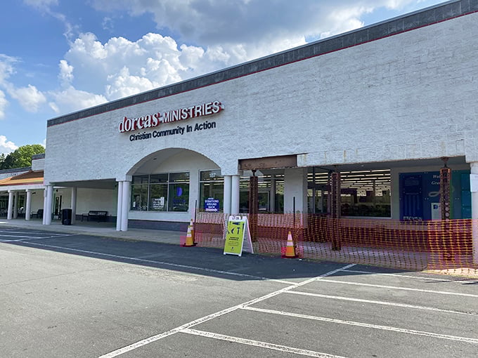 The unassuming exterior of Dorcas Ministries hides a treasure trove within. Like finding an extra onion ring in your fries – unexpected joy awaits!