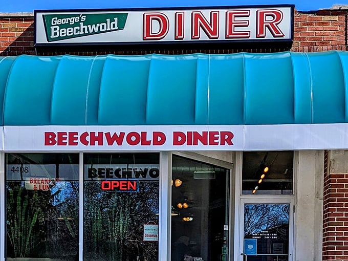 That turquoise awning doesn't just shade the windows – it's Columbus breakfast royalty announcing itself with understated confidence.