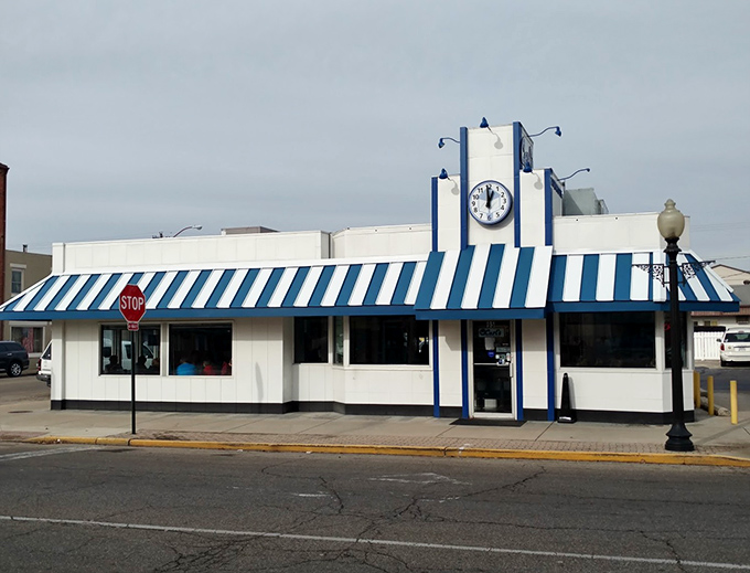That iconic clock atop Carl's Townhouse doesn't just tell time—it tells generations of burger-loving Ohioans when to eat.