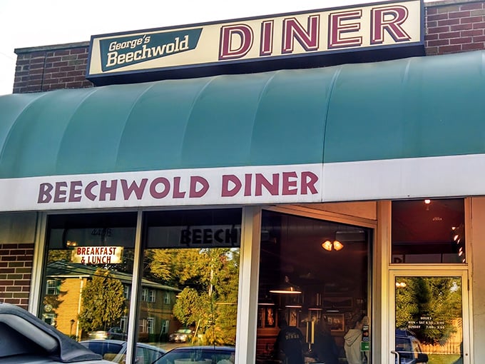 That iconic turquoise awning and vintage signage – like a beacon calling to breakfast lovers everywhere. Columbus comfort food at its finest.