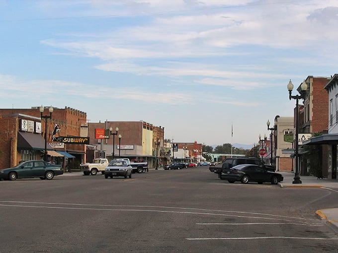 Downtown Payette offers wide streets and ample parking – a refreshing change from cities where finding a spot feels like winning the lottery.