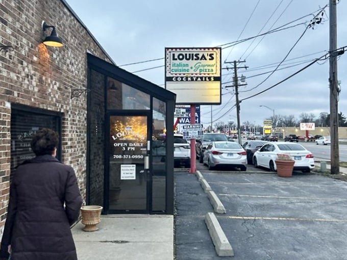 Brick exterior and modest entrance – like all great Italian spots, Louisa's saves the drama for what's on your plate, not architectural showboating.