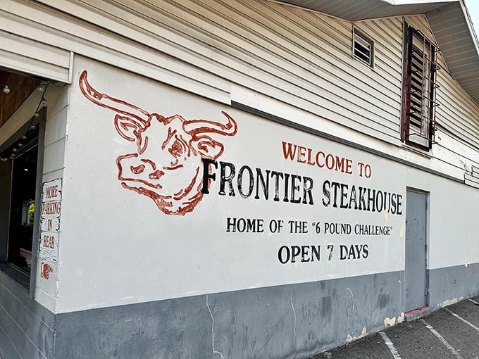 The unassuming exterior of Frontier Steakhouse proudly announces its "6 Pound Challenge" – a gauntlet thrown down for serious carnivores only.