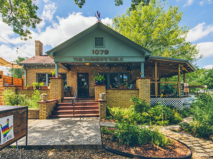 The charming brick exterior of Farmer's Table Café beckons like an old friend, promising comfort food that'll make your taste buds do a happy dance.