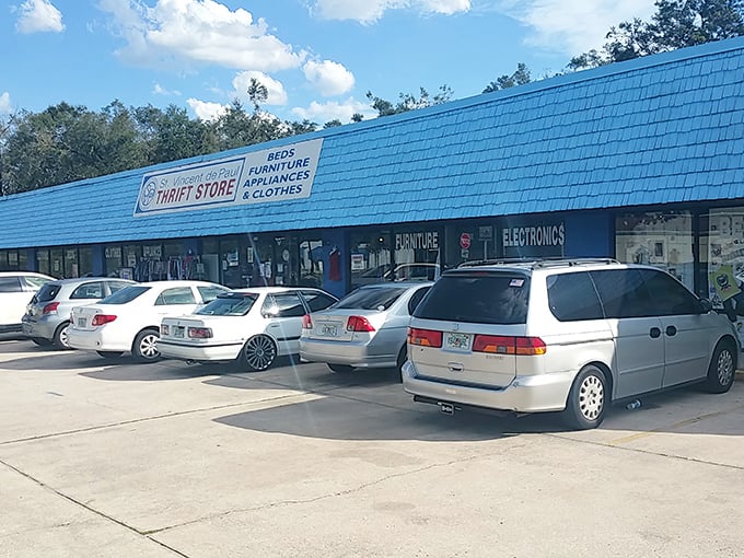 The bright blue exterior isn't just eye-catching—it's a beacon of bargain hope in Apopka, promising treasures that won't break the bank.