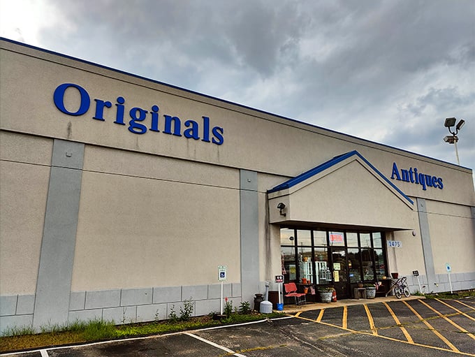 The unassuming exterior of Originals Mall of Antiques – proof that you should never judge a treasure chest by its cover.