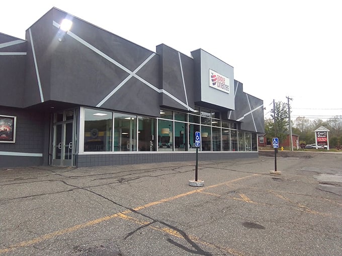 Even small towns need movie nights! Apple Cinemas brings Hollywood to Torrington without requiring a second mortgage for popcorn and a drink.