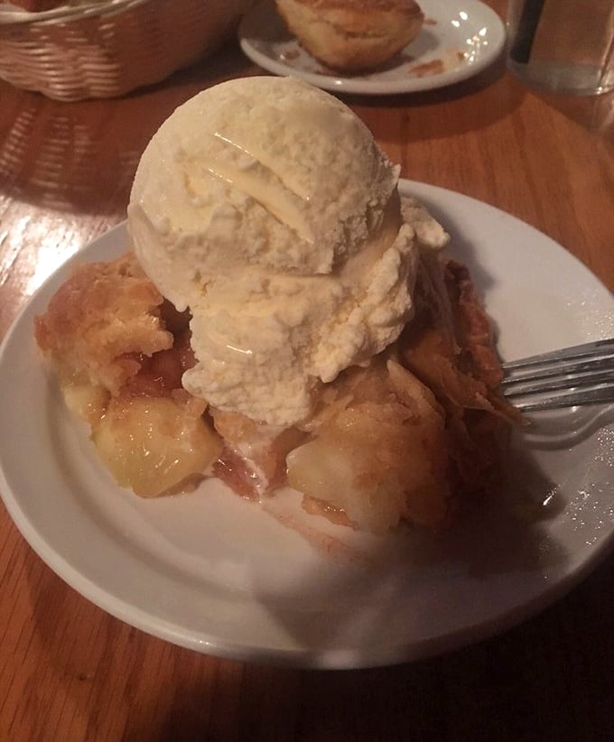 Apple pie à la mode – where warm fruit meets cold ice cream in a dance as old as America itself.