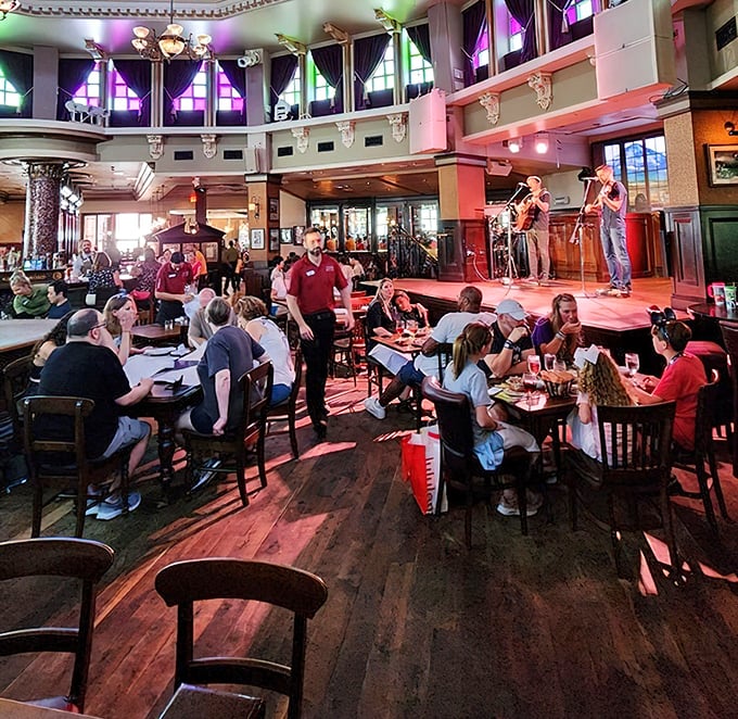 Live music transforms dinner into an experience—suddenly you're not just eating shepherd's pie, you're participating in a centuries-old tradition.
