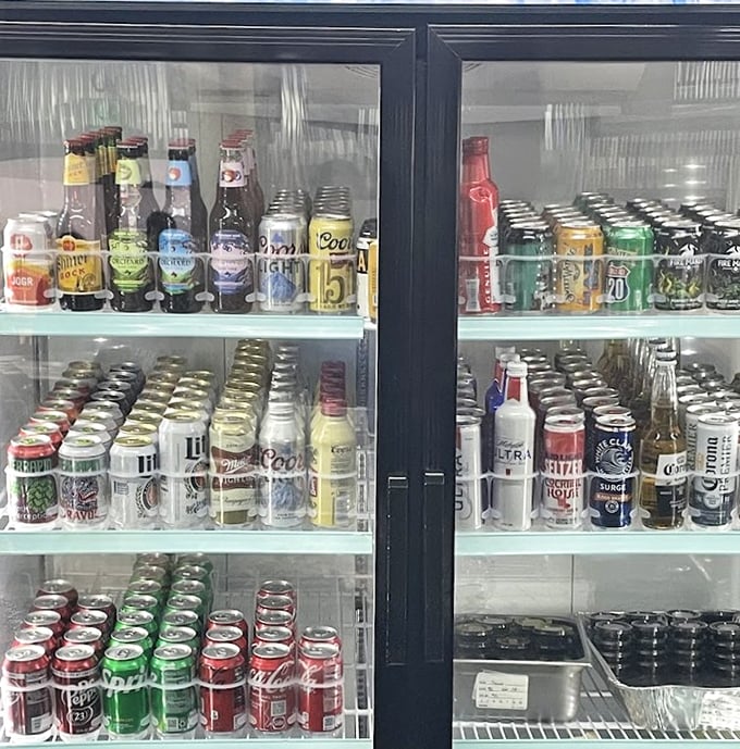 A drink selection that understands its supporting role in the barbecue drama—cold, varied, and ready to extinguish the pleasant fire of perfectly spiced meat.