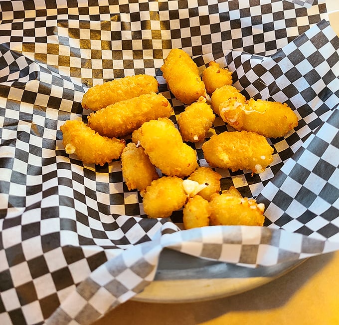 Golden cheese curds with that perfect pull-apart stretch. Wisconsin's gift to the world has found a worthy ambassador in New Hampshire.