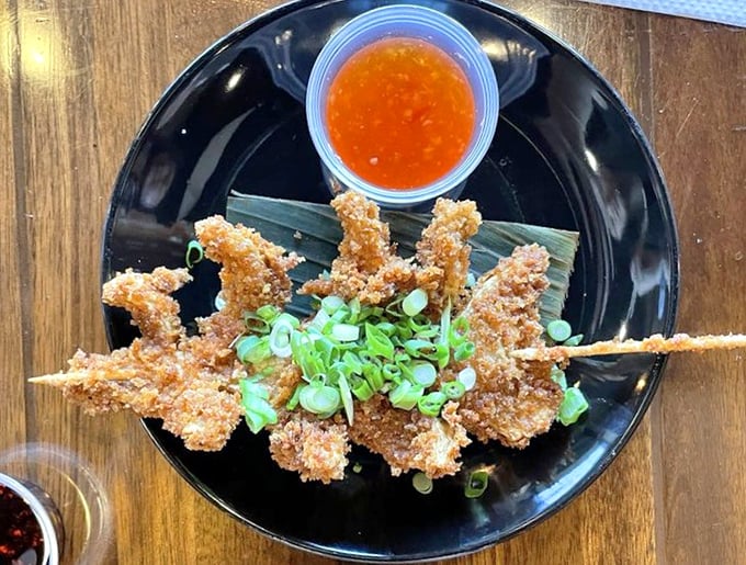 Crispy squid that would make calamari everywhere hang their tentacles in shame – golden, crunchy, and ready for dipping.