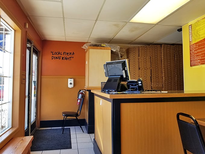 Local Pizza Done Right isn't just wall art – it's the philosophy that keeps locals coming back when the tourist crowds have gone home.