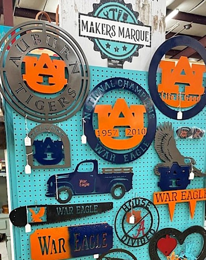 Auburn pride meets vintage Americana – War Eagle has never looked so wonderfully weathered and wallet-friendly.