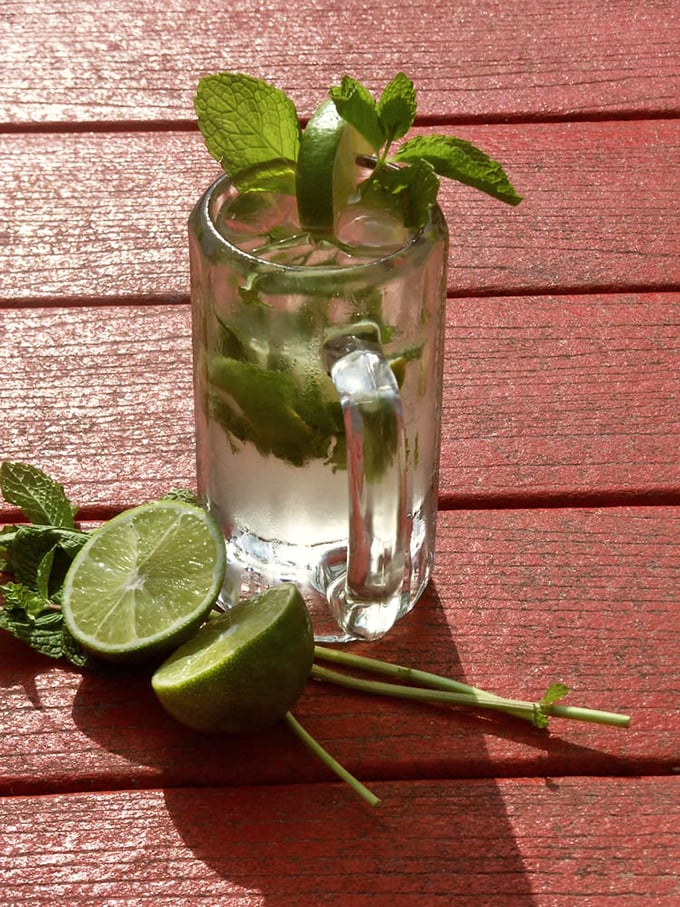 The mojito that launched a thousand vacation plans. Those mint leaves aren't just garnish—they're little flags of flavor victory.