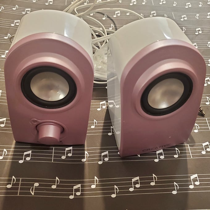 Pink speakers that would make Barbie jealous – and they probably work better than expected.