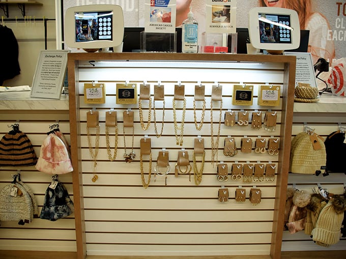 Jewelry display that sparkles with possibility—like a treasure chest for grown-ups who still believe in magic but prefer it budget-friendly.