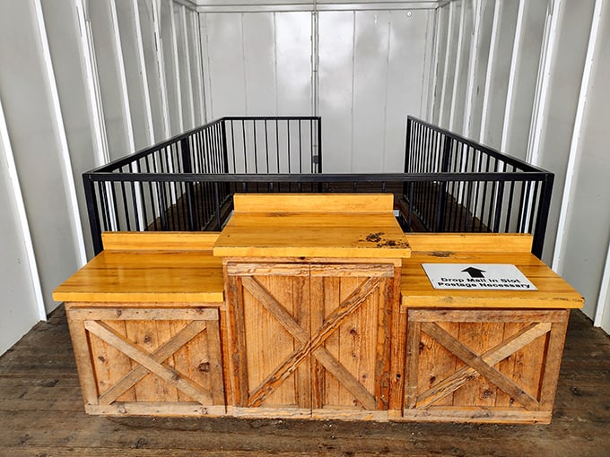 These charming wooden crates inside the mailbox offer a rustic contrast to the sleek white interior. Return to sender? Not with this view!