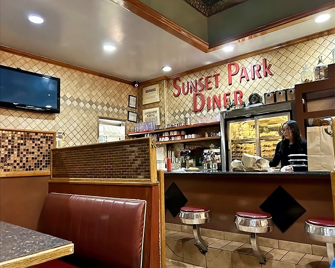 Where the magic happens – counter seating with a view of the kitchen dance and the promise of endless coffee refills.