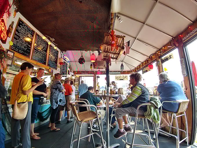 The crowd tells the story—locals and tourists alike, united in the pursuit of seafood excellence. Some treasures are meant to be shared.