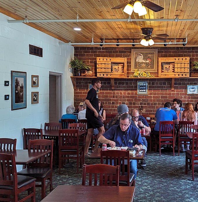 Where Athens locals and college students find common ground – the universal language of "pass the napkins" transcends all demographics.