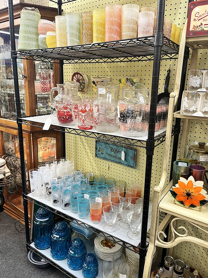 A rainbow of vintage glassware that makes modern drinking vessels look positively boring. Sunday brunches deserve this kind of technicolor splendor.