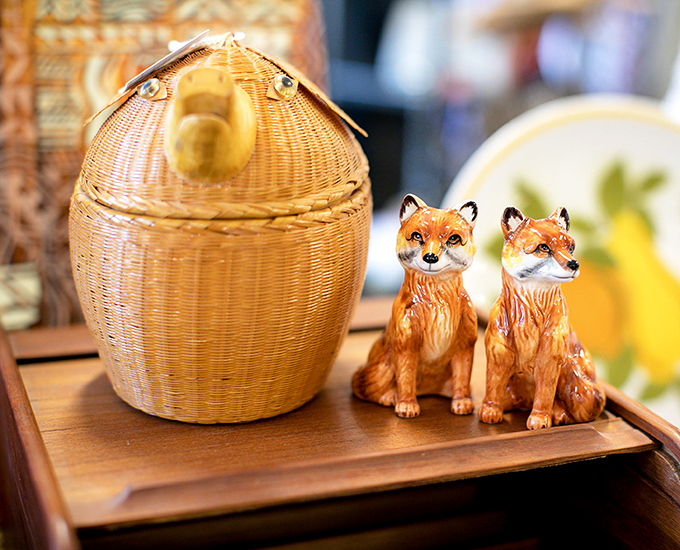 Those ceramic foxes aren't just adorable—they're the kind of quirky conversation piece that makes guests say, "Where did you find those?!"