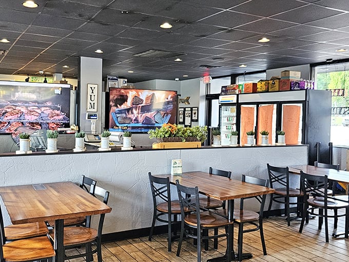 More proof that simple spaces serve spectacular food – no chandelier needed when you've got that smoke ring.