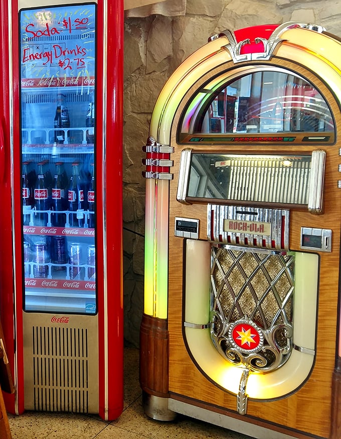 That glowing jukebox isn't just decoration—it's the beating heart of Fins' atmosphere, ready to soundtrack your comfort food adventure.