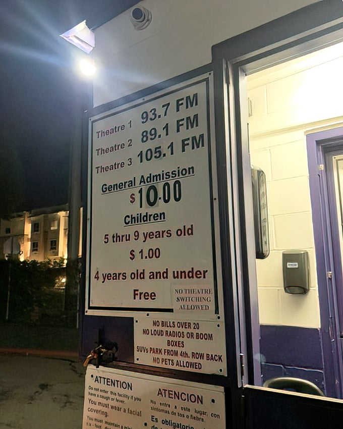 Rules of the road clearly posted: $10 admission, tune to the right frequency, and please—no theater hopping!