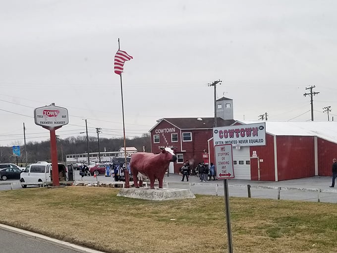 That giant red cow isn't just decoration—it's your beacon to South Jersey's ultimate treasure hunting destination.