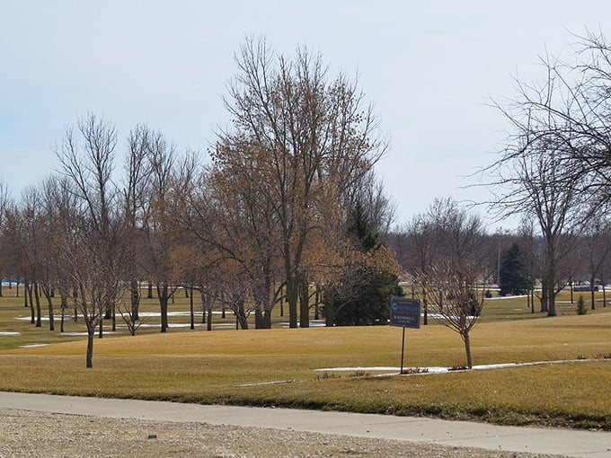Spencer's wide-open spaces offer affordable living with plenty of elbow room – a refreshing change from crowded city life.