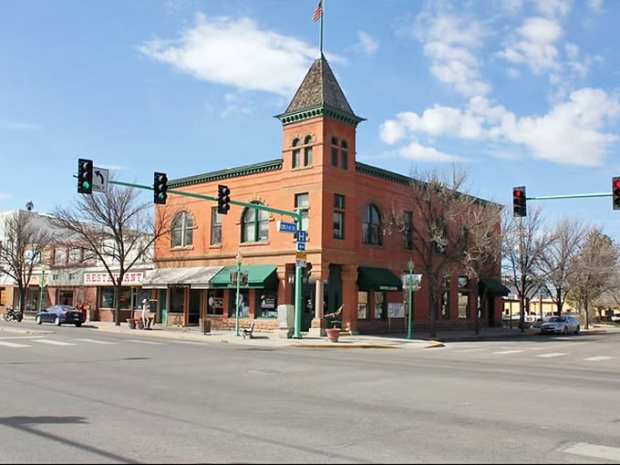 This Delta streetscape shows what Colorado looked like before everything got expensive and complicated.