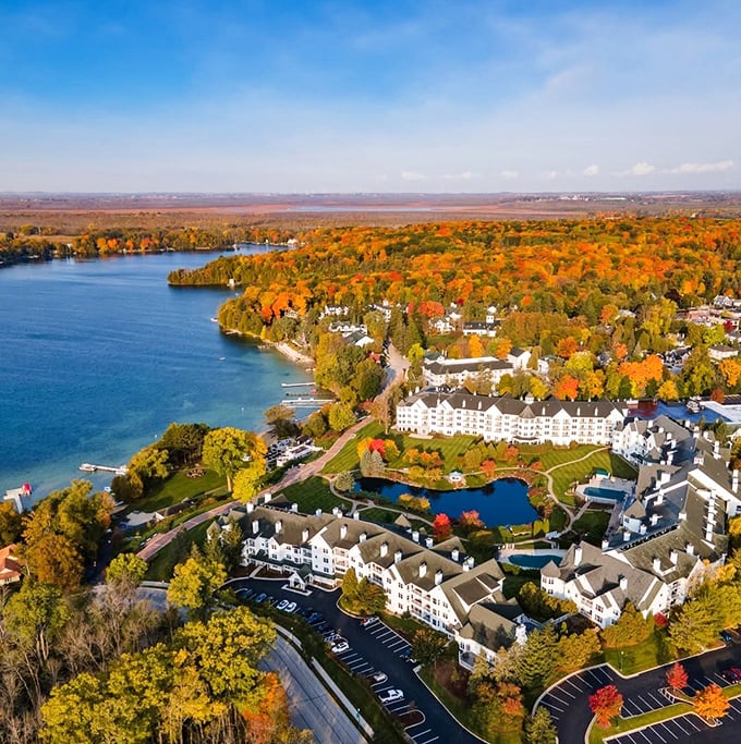 Those pristine waters explain why this glacial gem became a favorite retreat for discerning Midwest travelers.