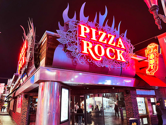 Those neon lights aren't just for show—they're broadcasting "Serious Pizza Happening Here" to the Vegas night.